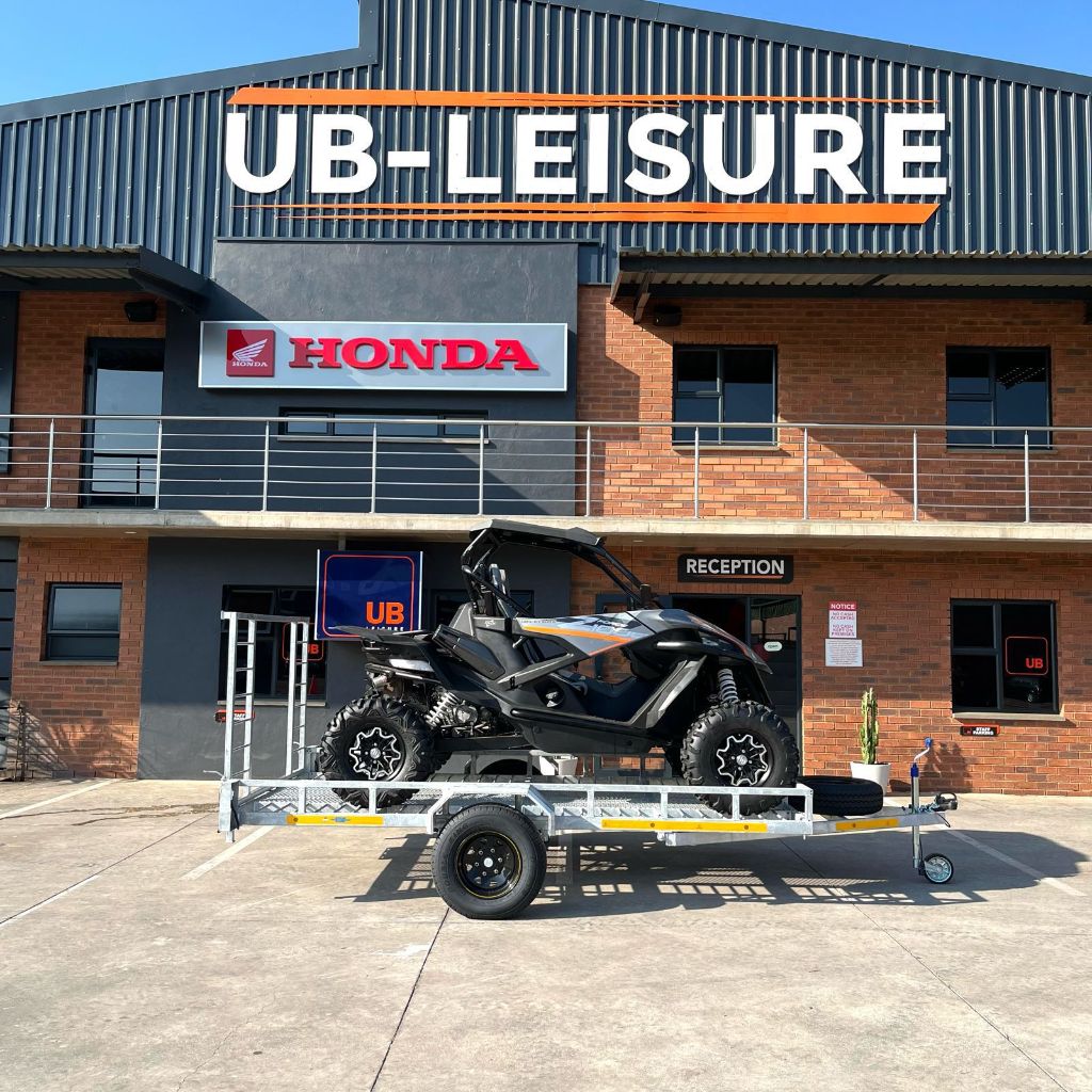 UB MAVERICK SINGLE 3500 SIDEBYSIDE TRAILER PLAIN | UB Leisure | UB Leisure